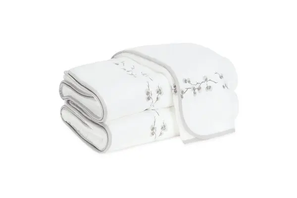 MATOUK Jasmine Giza Towel - Cloud