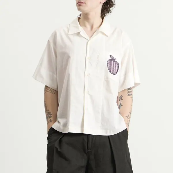 STORY MFG. Hand Applique Greetings Shirt