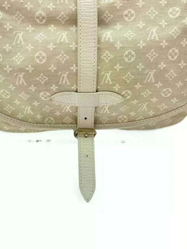 LOUIS VUITTON 2006 Saumur 30 Shoulder Bag