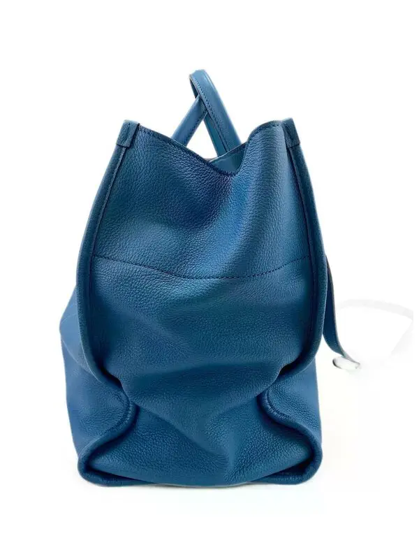 Gucci 2000s Debossed-logo Leather Tote Bag