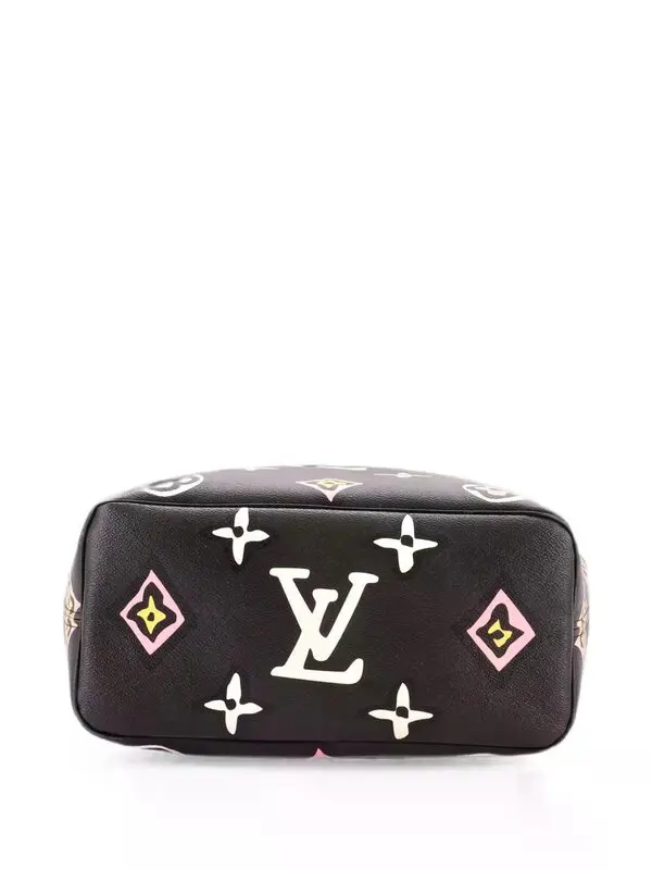 LOUIS VUITTON Neverfull Mm Wild At Heart Monogram Giant Tote Bag - Black