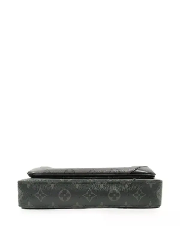 LOUIS VUITTON Trio Messenger Bag