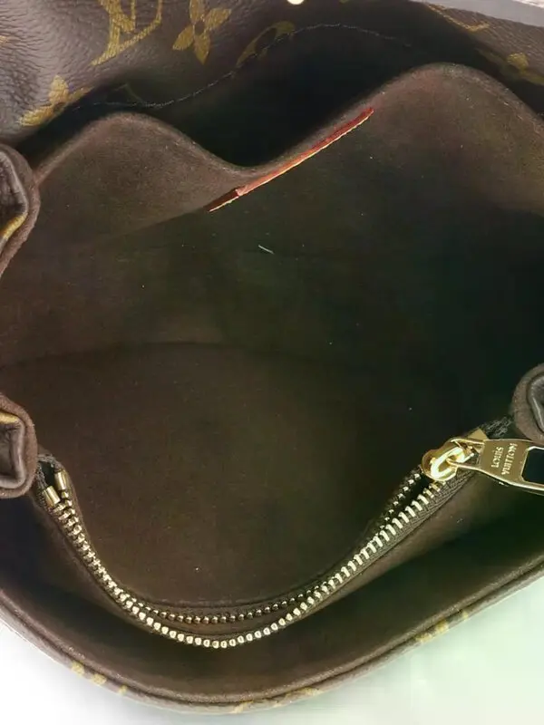 LOUIS VUITTON Monogram Canvas Pochette Metis East West Crossbody Bag