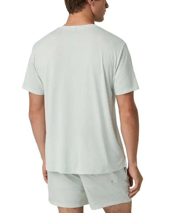 Vuori Strato Breath Short Sleeve Tee In Black - Breeze