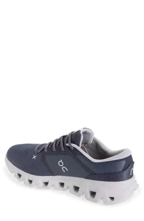 On X 5 Training Shoe - Navy/glacier