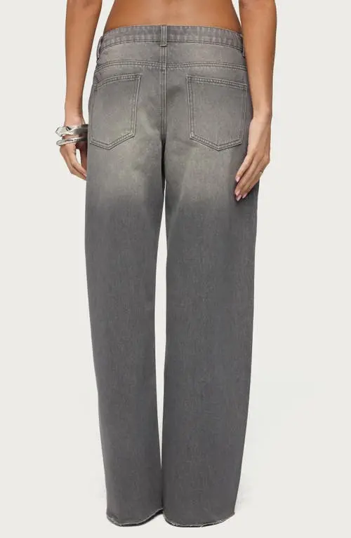 EDIKTED Raelynn Washed Low Rise Baggy Jeans
