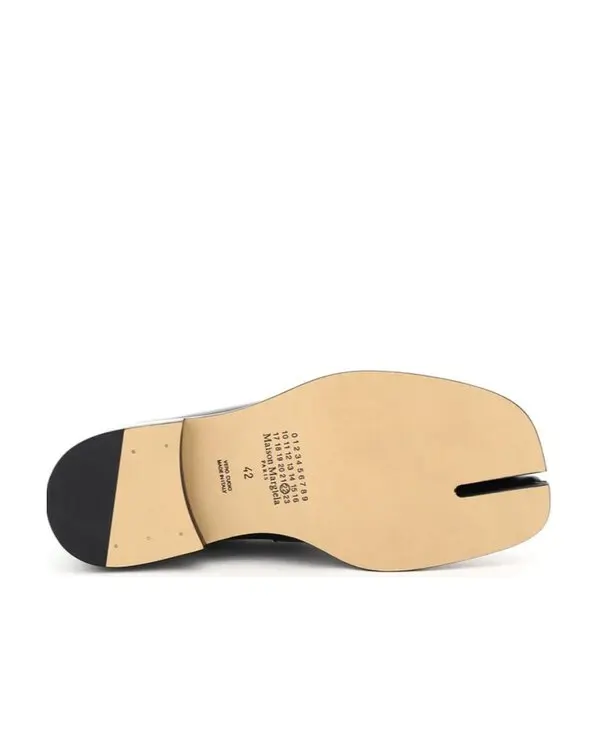 MAISON MARGIELA Tabi Loafers