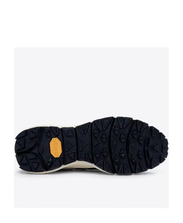 VEJA Logo Patch Lace-up Sneakers