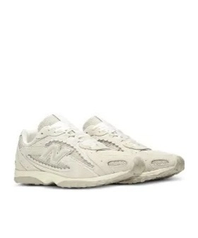 NEW BALANCE 204 Lace-up Sneakers