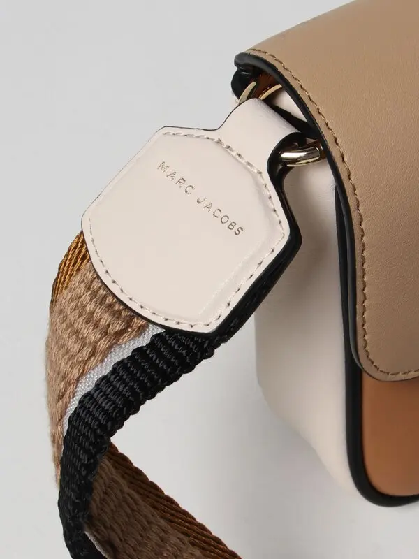 Marc Jacobs Logo Plaque Chained Shoulder Bag
