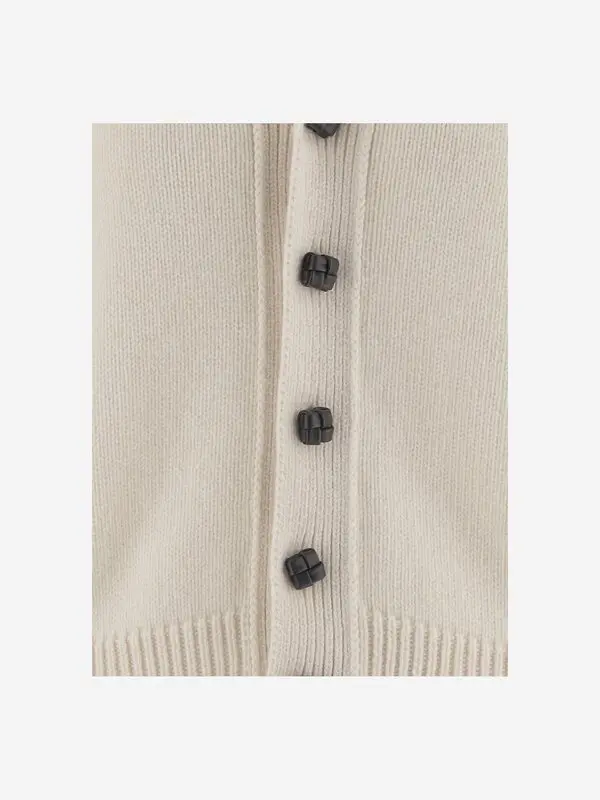 Bottega Veneta V-neck Long-sleeved Knit Top
