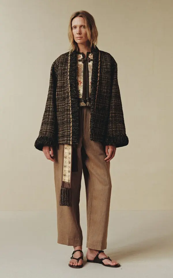 INTO THE EAST Woven Linen Curved Pants