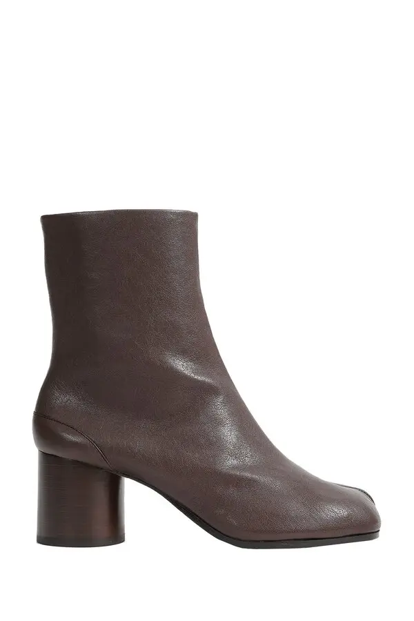 MAISON MARGIELA Tabi Ankle Boots