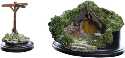 WETA WORKSHOP Hobbit Hole5 Hill Lane