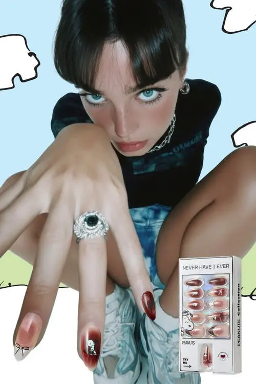 NEVER HAVE I EVER Hearts Of Snoopy Almond Press On Nails