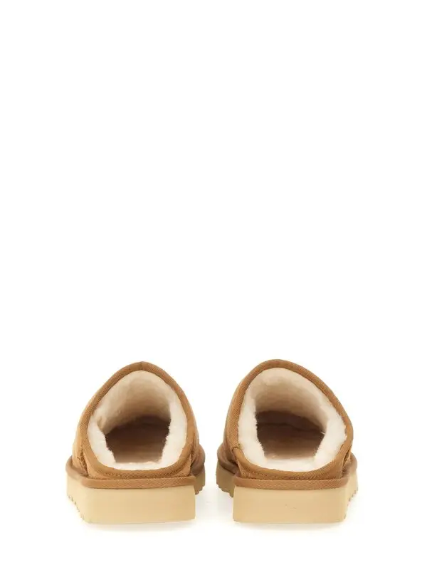 UGG Slip On Classic