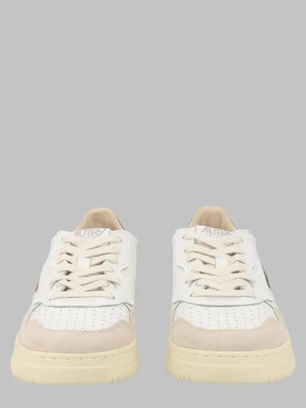 AUTRY Low-top Leather Sneakers With Perforated Detailing - Multicolour