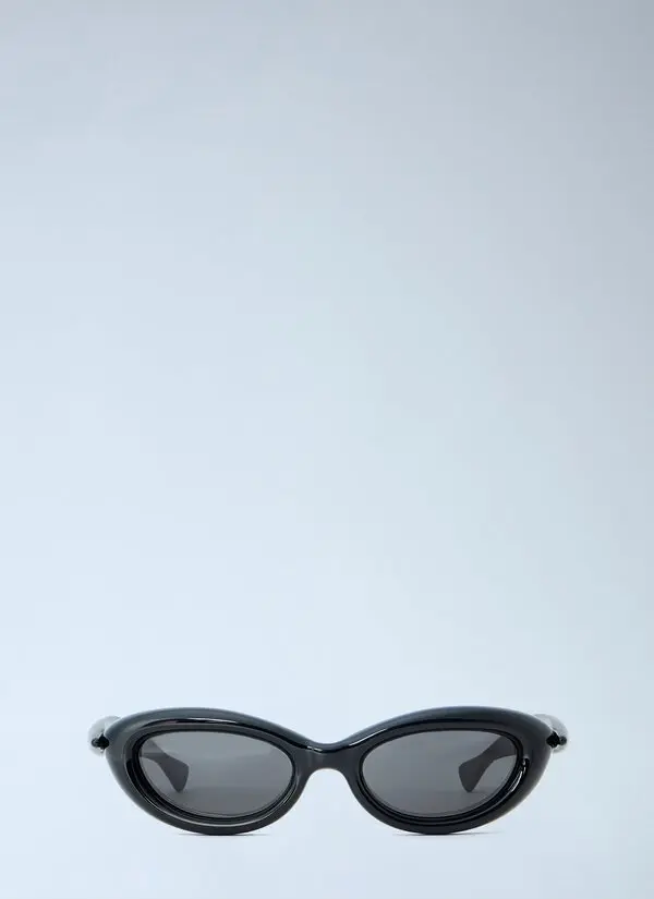 Bottega Veneta Oval Sunglasses With Logo Hinges - Black