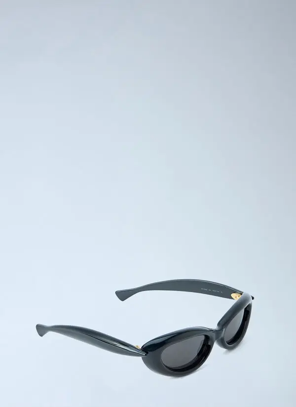 Bottega Veneta Oval Sunglasses With Logo Hinges