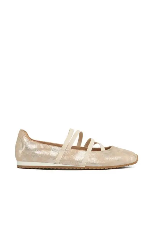 J/SLIDES NYC Pixie Ballet Flat - Sand