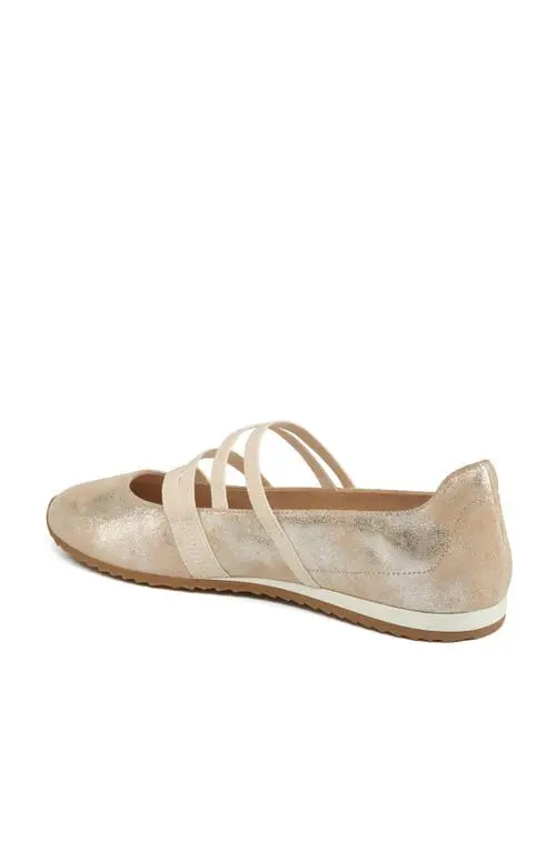 J/SLIDES NYC Pixie Ballet Flat - Sand