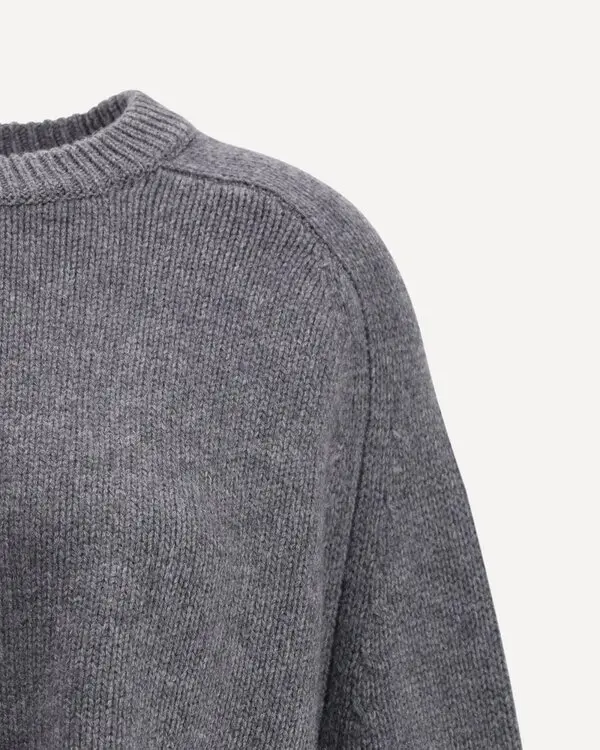 LISA YANG Cropped Crew Neck Knitted Sweater