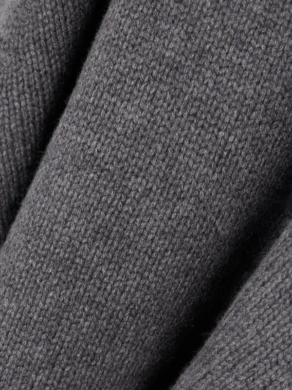 LISA YANG Cropped Crew Neck Knitted Sweater