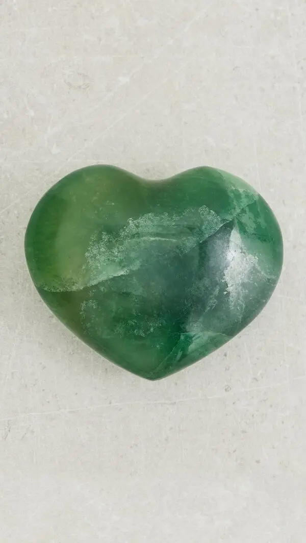 Jia Jia Medium Heart