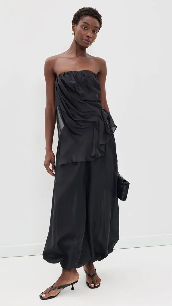 THE GARMENT Gilian Bustier