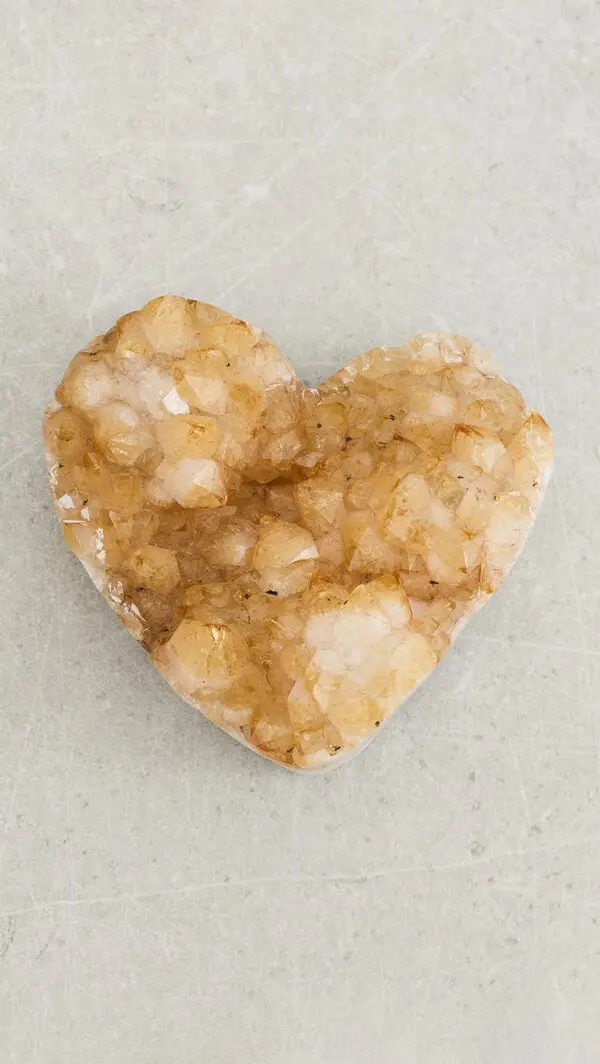Jia Jia Medium Heart