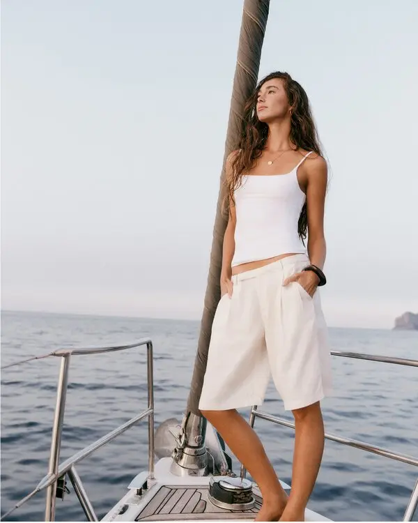 Vuori Trestle Low Slung Trouser Shorts - Natural