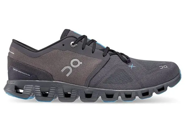 On Cloud X 3 Sneakers