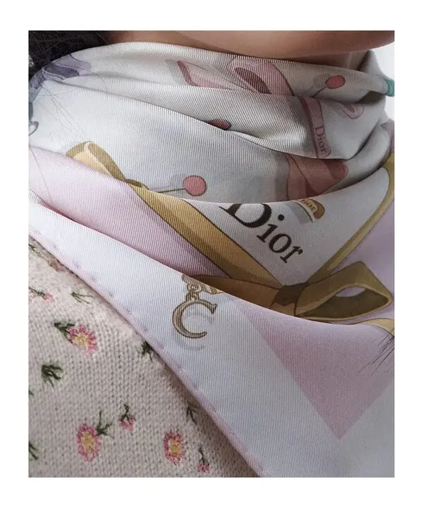Dior Delicate Bow90 Square Scarf