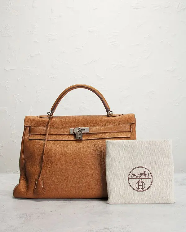 Hermès Kelly 40 Handbag In Togo Leather - Gold