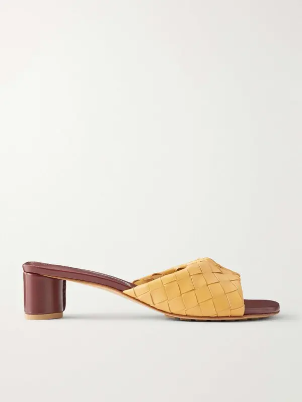Bottega Veneta Livia Intrecciato Leather Mules - Beige