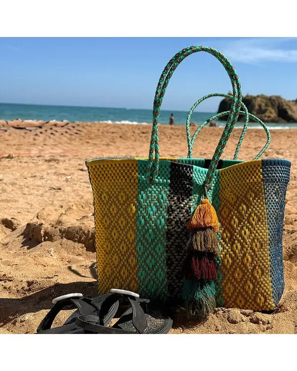 VERVE CULTURE Woven Tote Bag With Tassel Detail - One-color