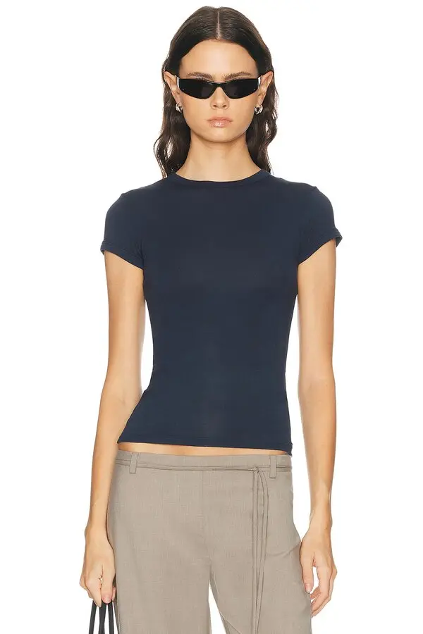GRLFRND Crew Neck Slim Fit Tee In Red - Navy