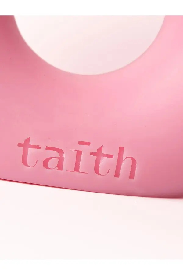 TAITH Mo Candle