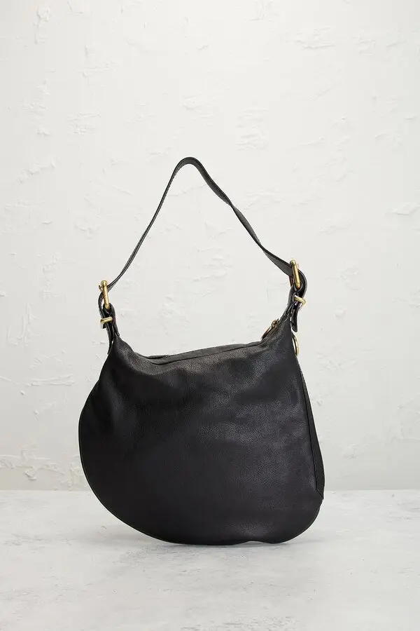 Fendi Selleria Oyster Shoulder Bag - Black