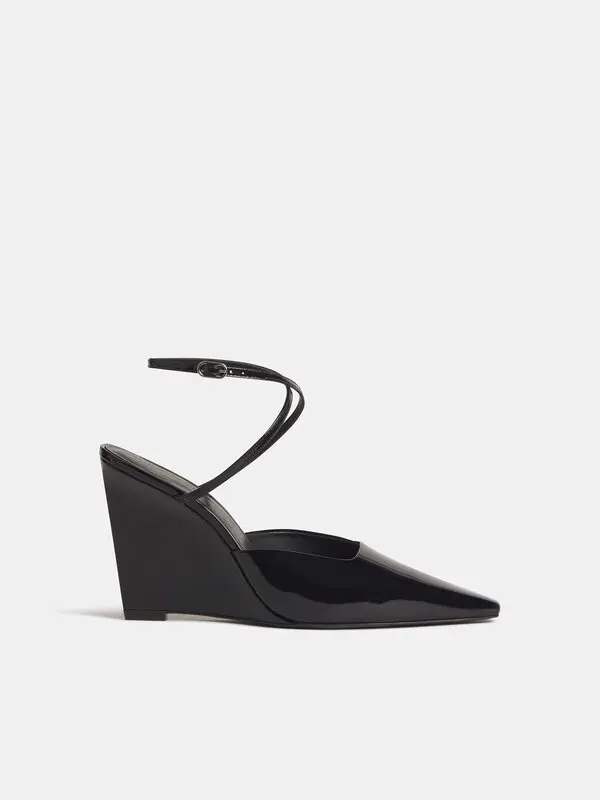 REFORMATION Natasha Wedge Patent