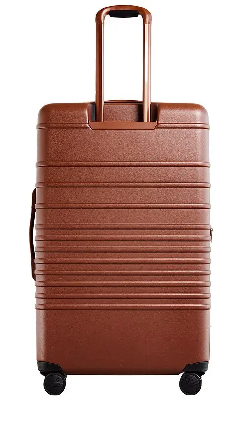 BEIS The Medium Check-in Roller In Brown - Maple