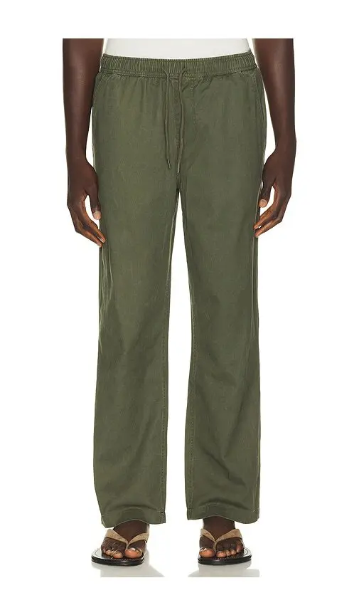 Brixton Everyday E-waist Pant In Green - Dark Olive