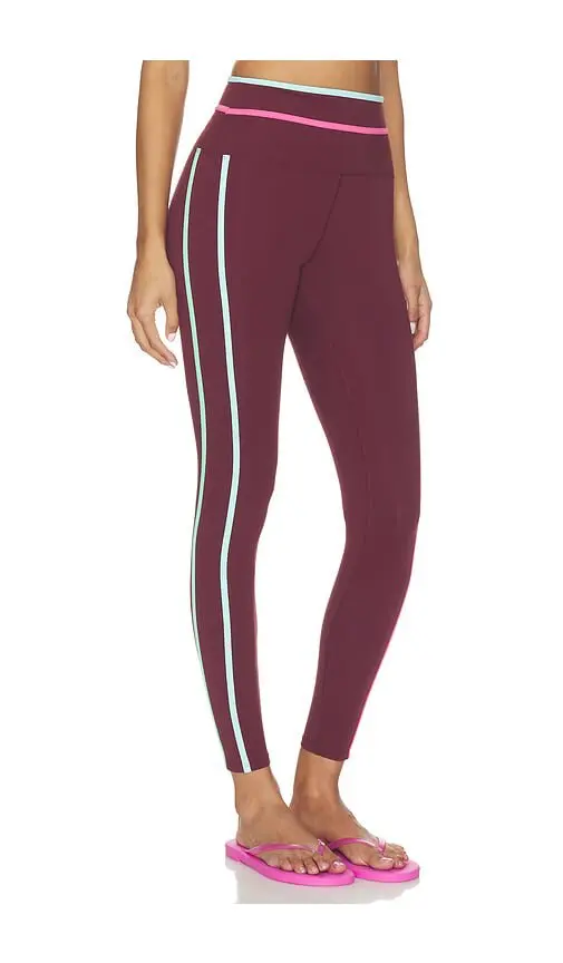 Beach Riot Solara Legging In Wine