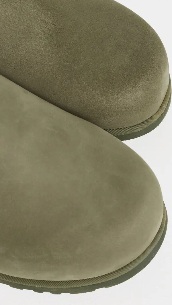 UGG Otzo Clogs