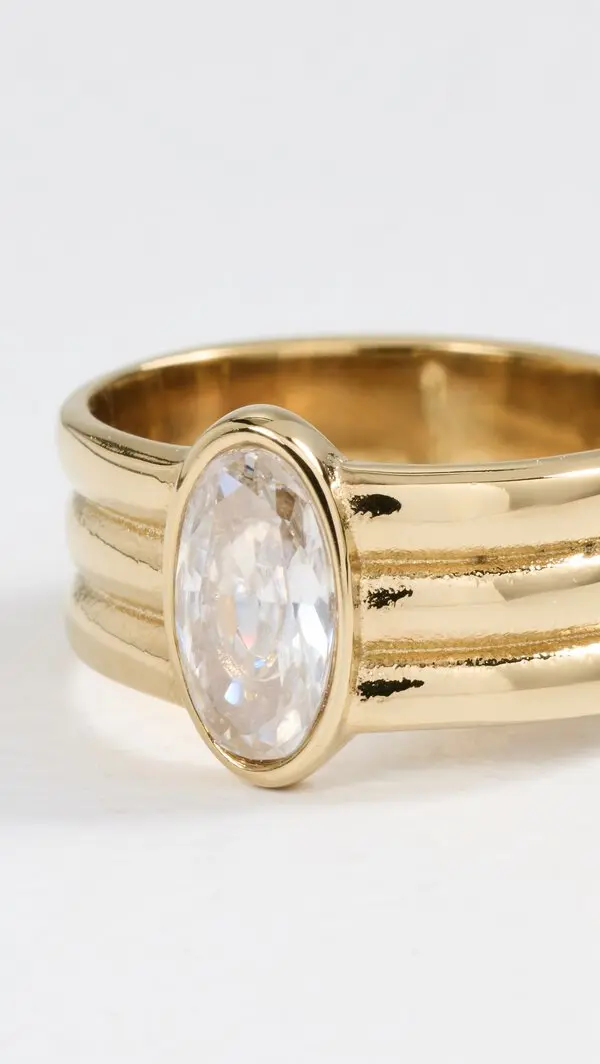 HEAVEN MAYHEM Vivi Ring
