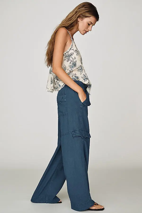PILCRO Cotton Linen Cargo Pants