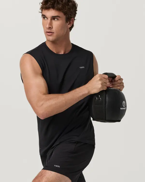 Vuori Sleeveless Strato Breathe Tank Top - Black
