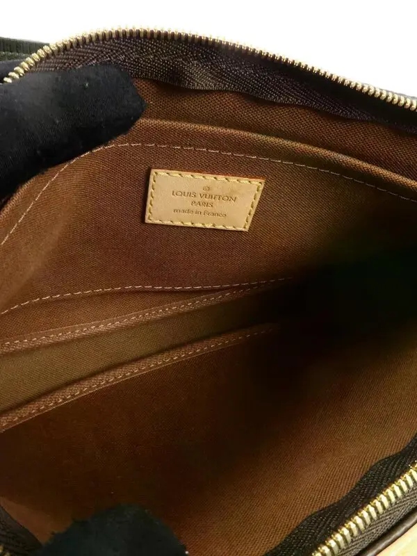 LOUIS VUITTON Multi Pochette Accessoires Monogram Shoulder Bag