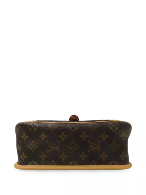LOUIS VUITTON Diane Monogram Shoulder Bag