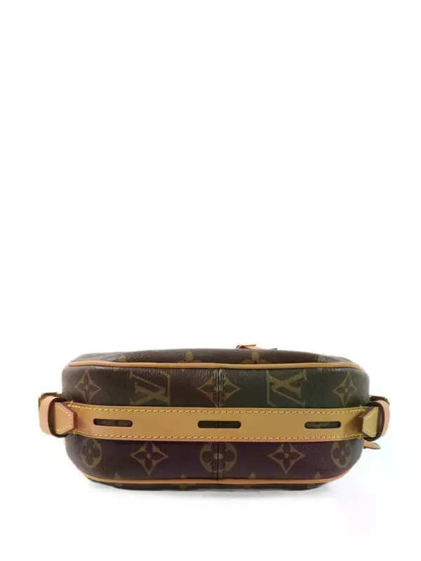 LOUIS VUITTON Boite Chapeau Souple Monogram Shoulder Bag